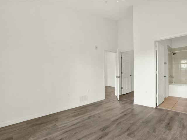 10201 Courtney Palms Boulevard, Unit 304 2 Bedroom Condo for Rent at 10201 Courtney Palms Blvd, Tampa, FL 33619