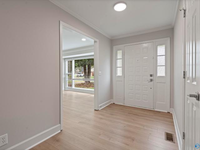10202 Melanie Drive SE