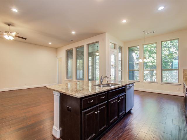 10202 S Goshawk Trl, Conroe, TX 77385 | MLS #38828