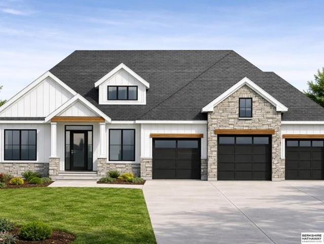 10202 S 117th St, Papillion, NE 68046