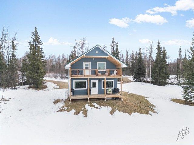 10207 Friendly Rd, Fairbanks, AK 99714