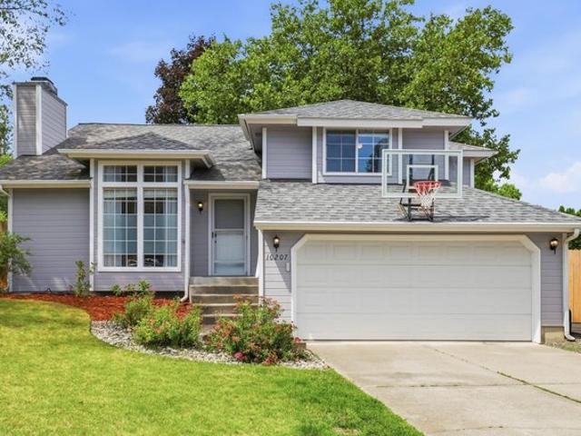 10207 N Arrowhead Dr, Spokane, WA 99208