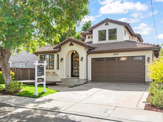 10207 Orange Avenue