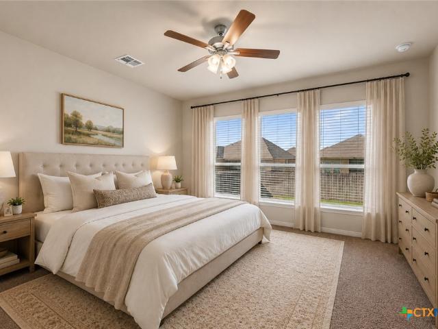 10207 Six Shooter Lane