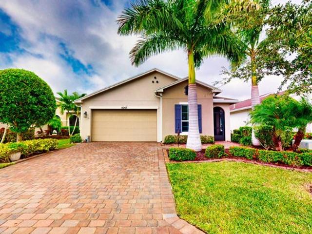 10207 SW Indian Lilac Trl, Port Saint Lucie, FL 34987