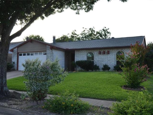 10207 Sweet Gum Street