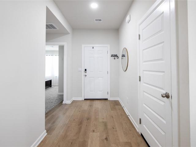 10204 NW 28th Street