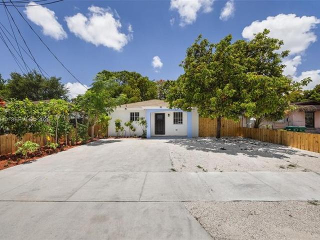 10204 SW 173rd St, Miami, FL 33157