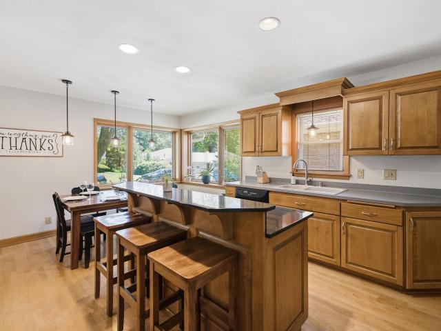 10205 W Feerick Pl