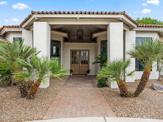 10205 E Corrine Drive