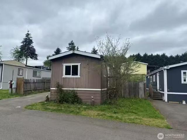 10206 218th Ave E, Bonney Lake, WA 98391 MLS 2366503