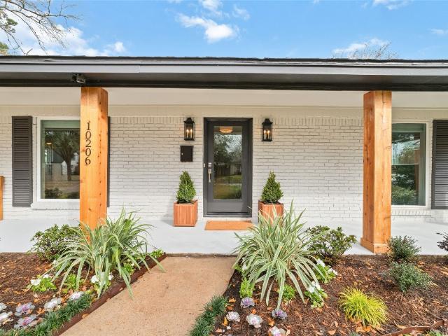 10206 Oak Point Dr, Houston, TX 77043 | MLS #89151 | Compass