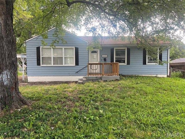 10206 Prince Dr, Saint Louis, MO 63136