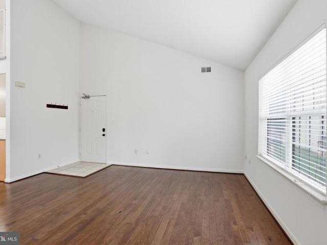 10208 C Ashbrooke Court # 19