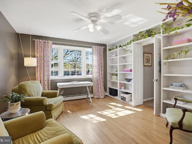 10208 Cabery Road