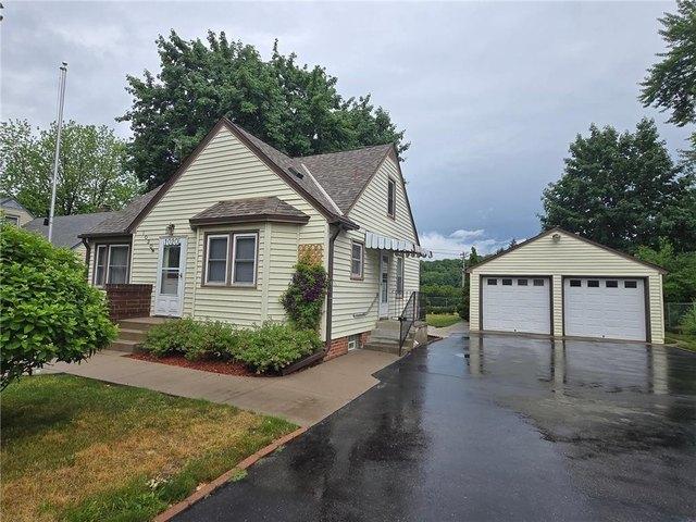 1020 McCammon Ave, Saint Paul Park, MN 55071