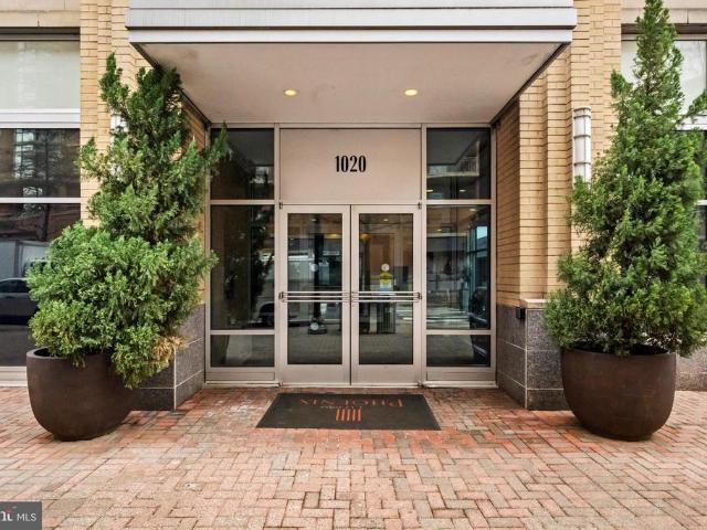 1020 N Highland Street # 907