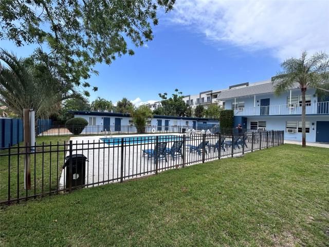1020 N Victoria Park Rd, Unit 19, Fort Lauderdale, FL 33304 | MLS #B26025 | Compass