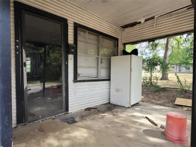 1020 NE 8Th
