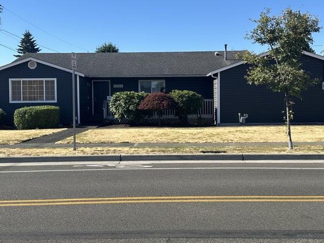 1020 Academy St, Sumner, WA 98390