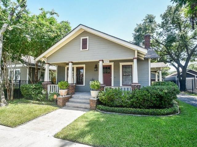 1020 Algregg St, Houston, TX 77009