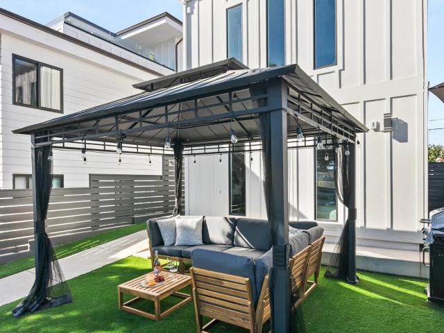 1020 Beryl St, San Diego, CA 92109 | MLS #260016