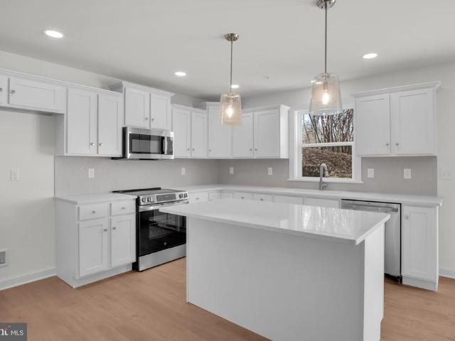 1020 Blackstone Run