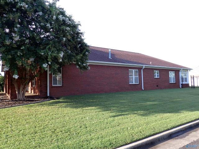 1020 Brookshire Lane SE