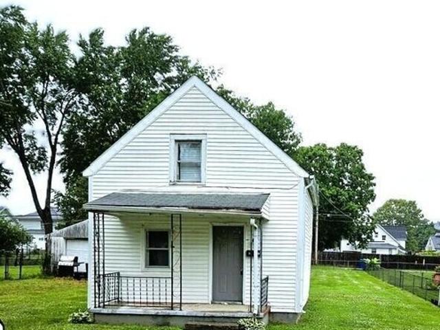 1020 Broadway St, Washington Court House, OH 43160