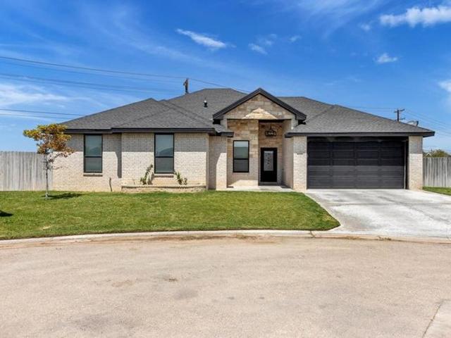 1020 Calumet St, Midland, TX 79706