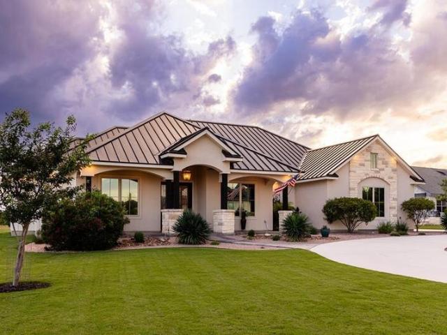 1020 Cielo Dr, Kerrville, TX 78028