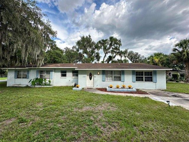 1020 Cottonwood St, Leesburg, FL 34748