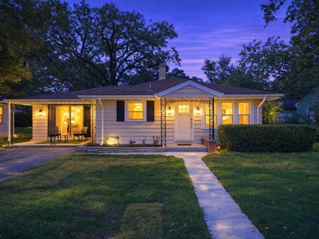 1020 E 61st Ave, Merrillville, IN 46410