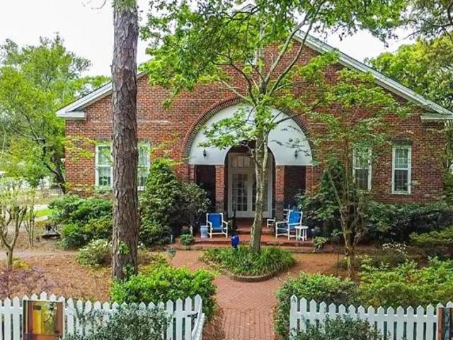 1020 E Jordan St #A, Pensacola, FL 32503