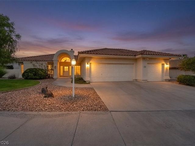 1020 Geranium Dr, Henderson, NV 89011