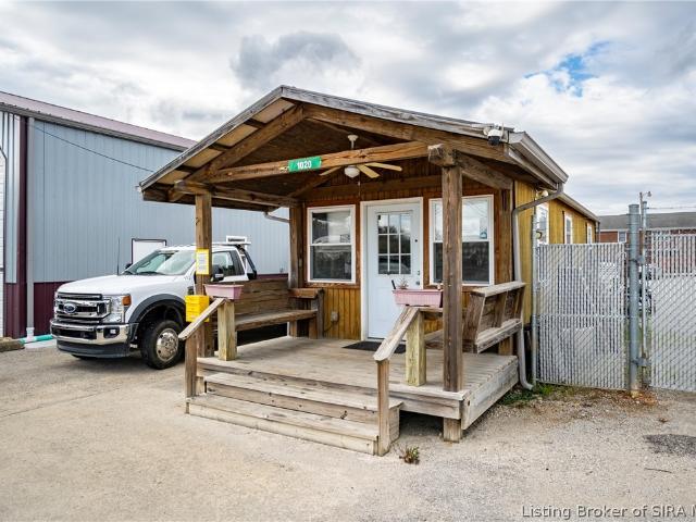 1020 Highway 62 W