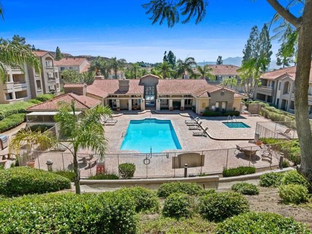 1020 LA Terraza Cir Unit 306, Corona, CA 92879