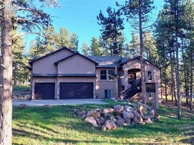 1020 Parkway Ln, Woodland Park, CO 80863