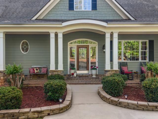 1020 Peachtree Court
