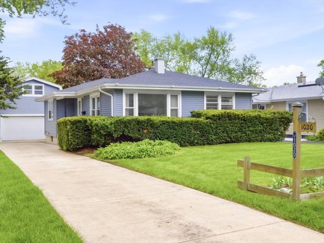 1020 Pershing Ave, Wheaton, IL 60189