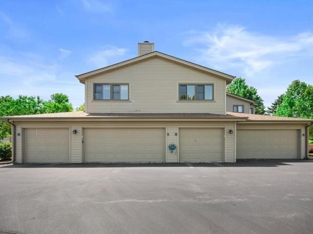 1020 Prairie Dr Unit 9L, Mount Pleasant, WI 53406