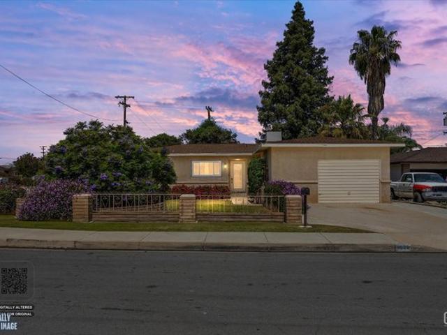 1020 Roberts Ln, Bakersfield, CA 93308