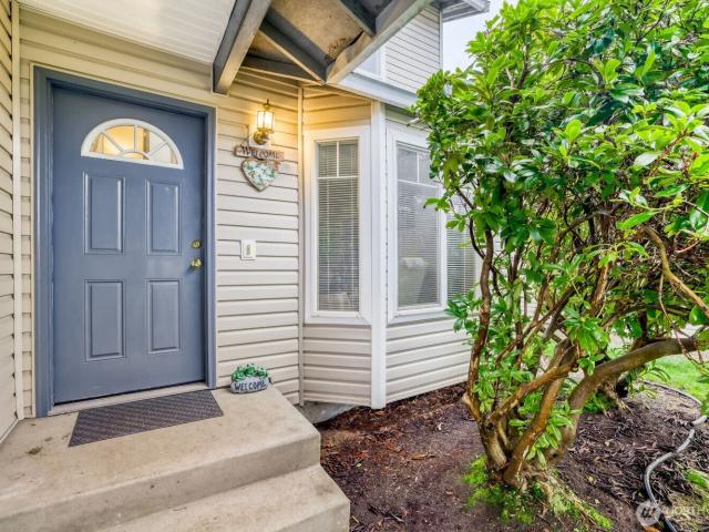 1020 st Ave NE, Marysville, WA 98270 | MLS #2495 | Compass