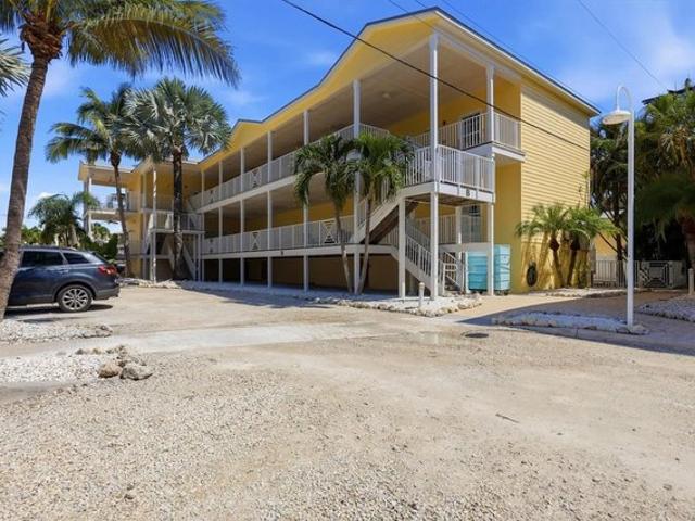 1020 Sun N Sea Dr Unit 102, Sarasota, FL 34242