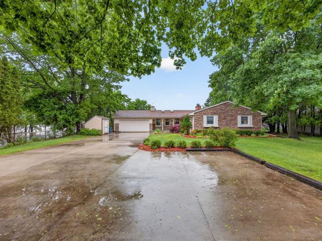 1020 Sunnyside Drive