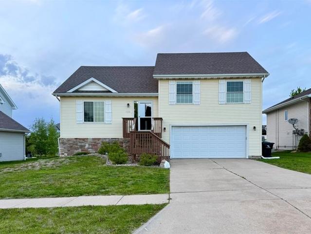1020 SW Springfield Dr, Ankeny, IA 50023