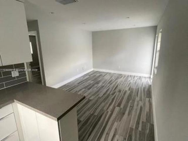 1020 SW 4th Ave #3, Miami, FL 33130