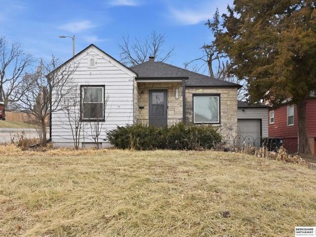 1020 S 31st St, Omaha, NE 68105