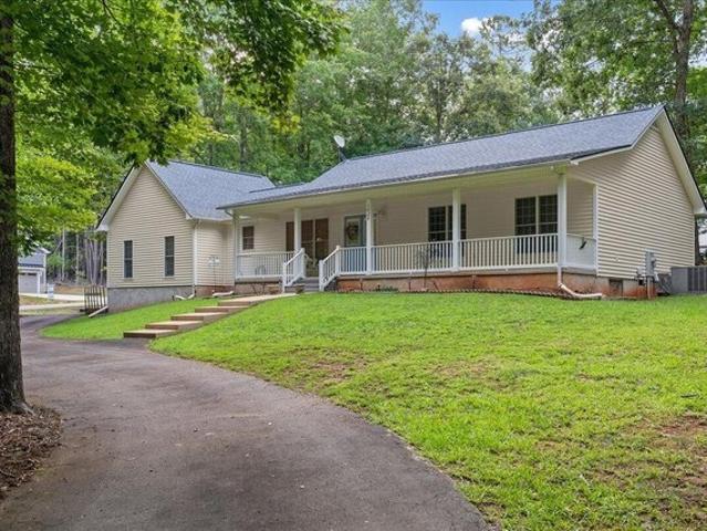 1020 Sagamore Dr, Louisburg, NC 27549