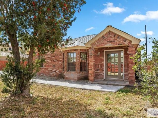 1020 Tamaulipas St, Weslaco, TX 78596